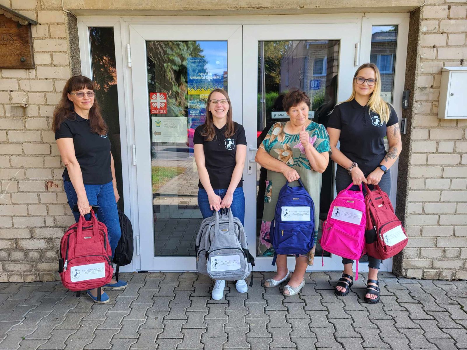 Parama Ukrainai daiktais surinkta – pinigų rinkimas tęsiasi: Carito ...